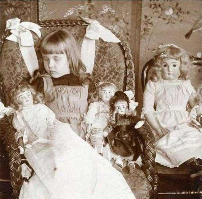 The World of Victorian Grave Dolls – Burials & Beyond