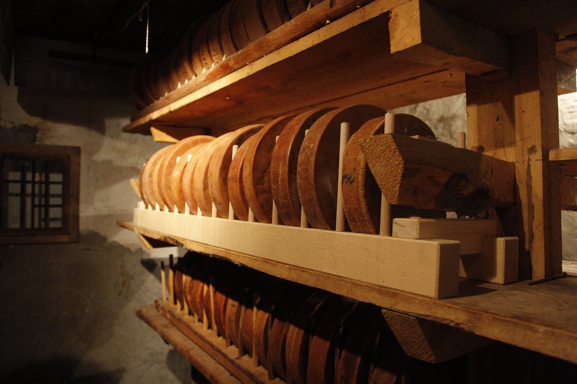 Death Cheese: A Short History – Burials & Beyond