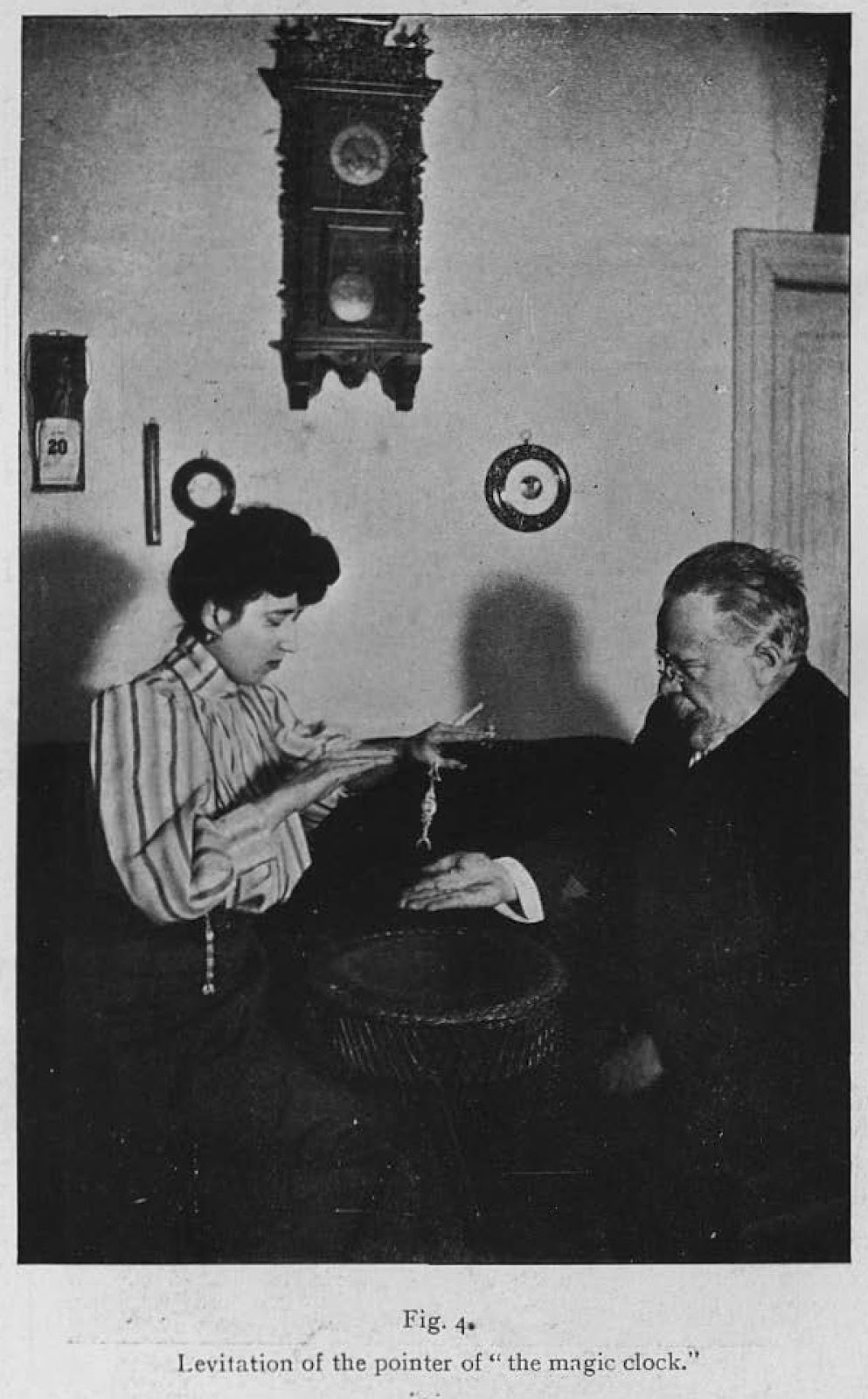 Stanisława Tomczyk, Medium – Running with Scissors – Burials & Beyond